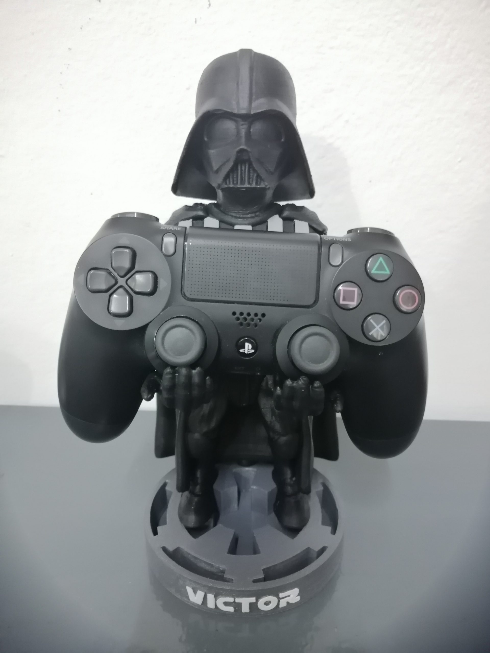Darth Vader Soporte de Control Impreso en 3D – Crea 3D cancún